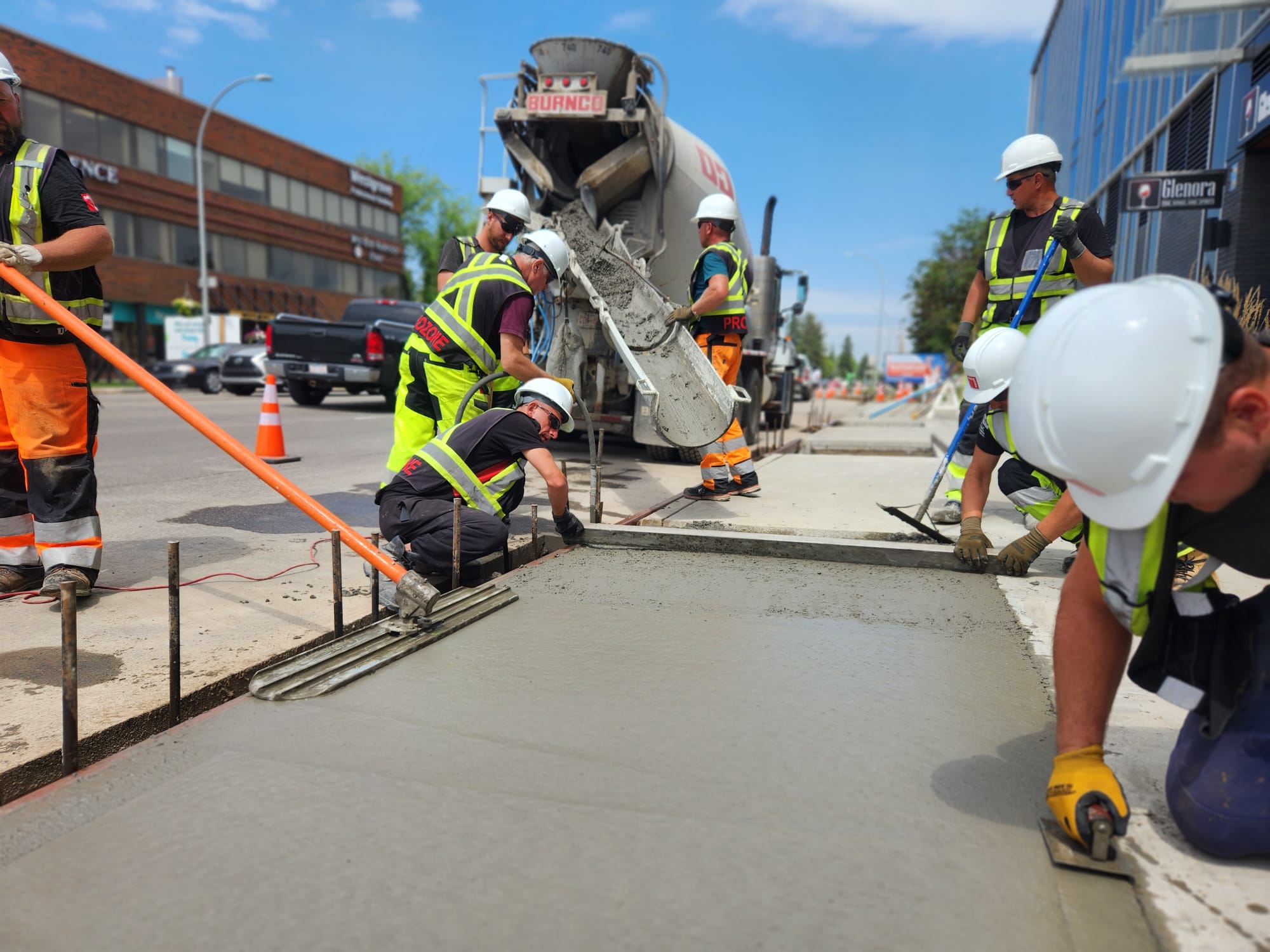 Asphalt Paving in Canada: Signs, Costs, and Key Facts